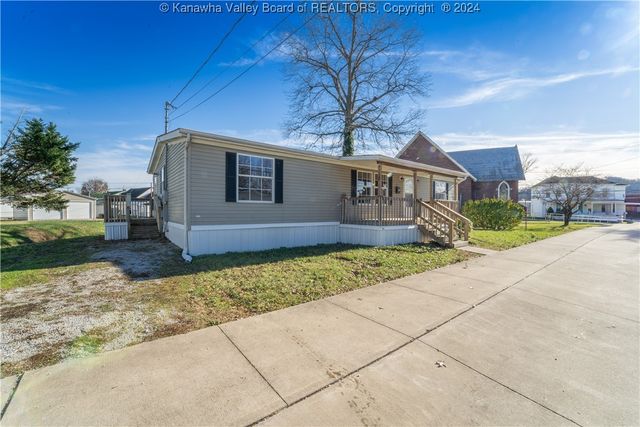 Milton, WV Homes For Sale & Real Estate