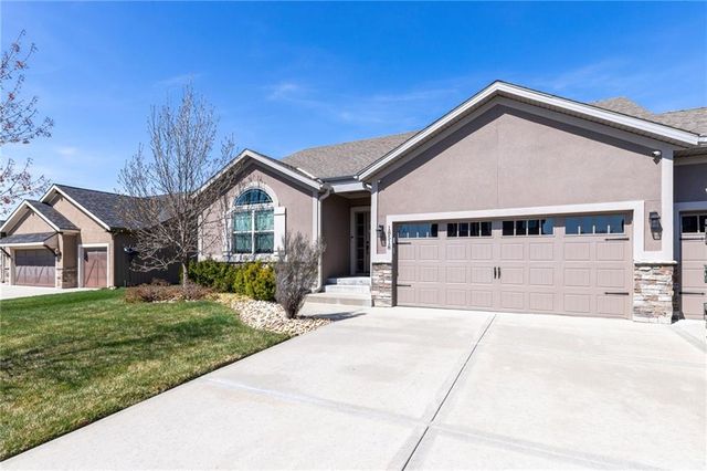 Spring Hill, KS Homes For Sale & Spring Hill, KS Real Estate | Trulia