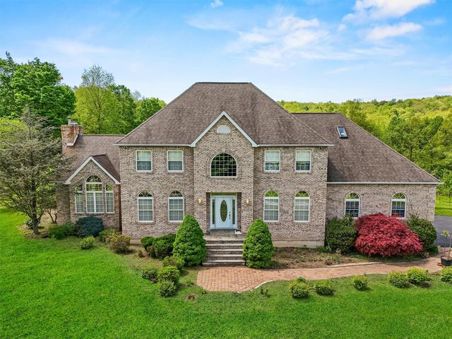 Chester, NY Homes For Sale & Real Estate