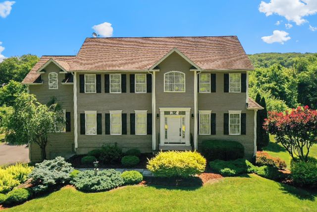 Woodbury, CT Single Family Homes For Sale - 15 Listings | Trulia