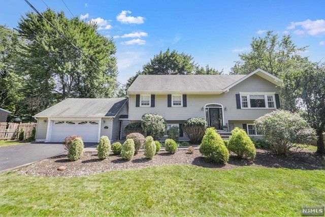 Park Ridge, NJ Homes For Sale & Real Estate