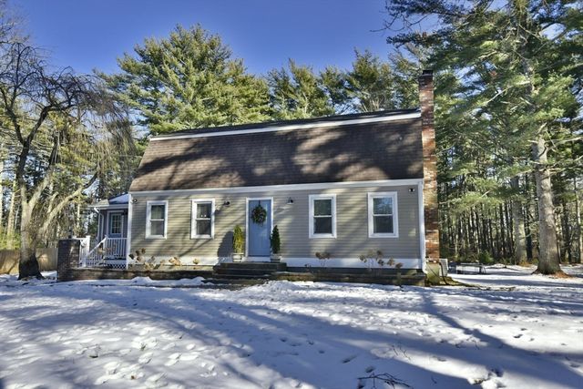 Carver, MA Homes For Sale & Real Estate
