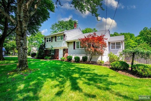 Cresskill, NJ Homes For Sale & Cresskill, NJ Real Estate | Trulia