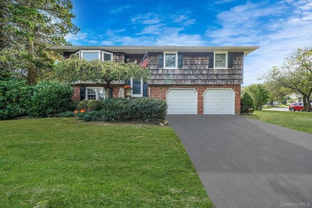 Oakdale, NY Homes For Sale & Real Estate - 34 Homes | Trulia