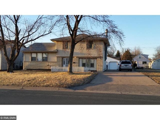 126 South St W, South Saint Paul, MN 55075 - See Est. Value, Schools & More