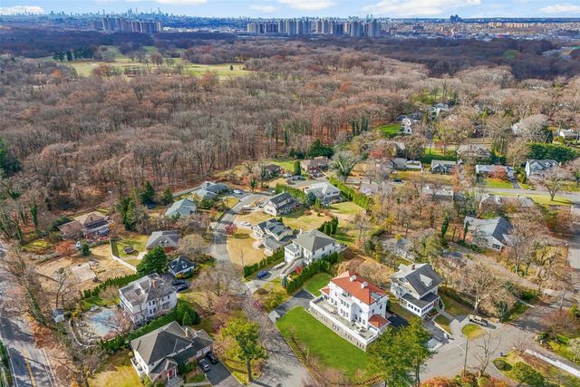 Pelham, NY Homes For Sale & Real Estate