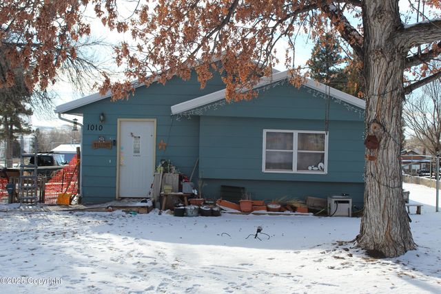 Newcastle, WY Homes For Sale & Real Estate