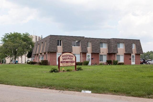 Beaver Crest Townhomes and Garden Apartments - Lorain, OH | Trulia