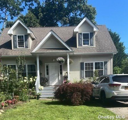 Mastic, NY Homes For Sale & Mastic, NY Real Estate | Trulia