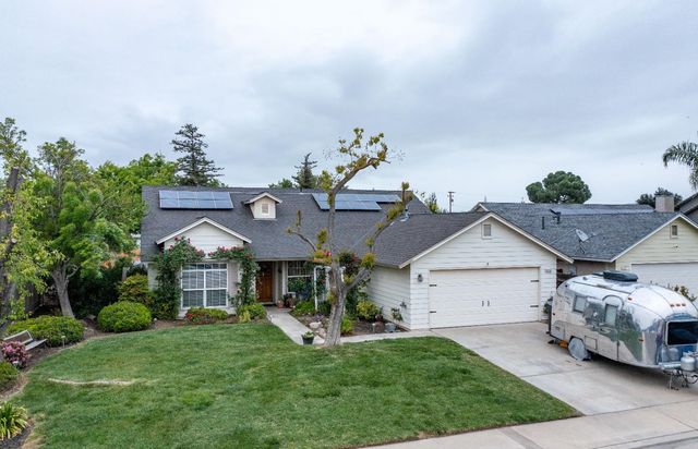 Dinuba, CA Homes For Sale & Dinuba, CA Real Estate | Trulia