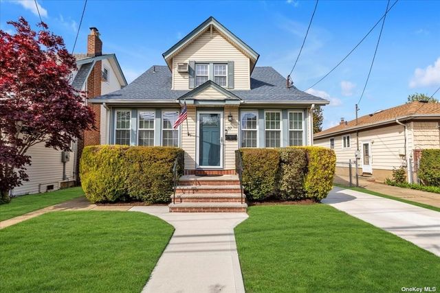 Lynbrook, NY Homes For Sale & Lynbrook, NY Real Estate | Trulia