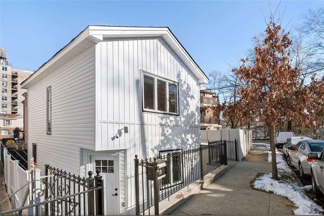 11235 Homes For Sale & 11235 Real Estate | Trulia