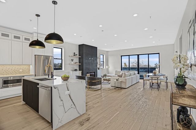 60660 Homes For Sale & 60660 Real Estate | Trulia