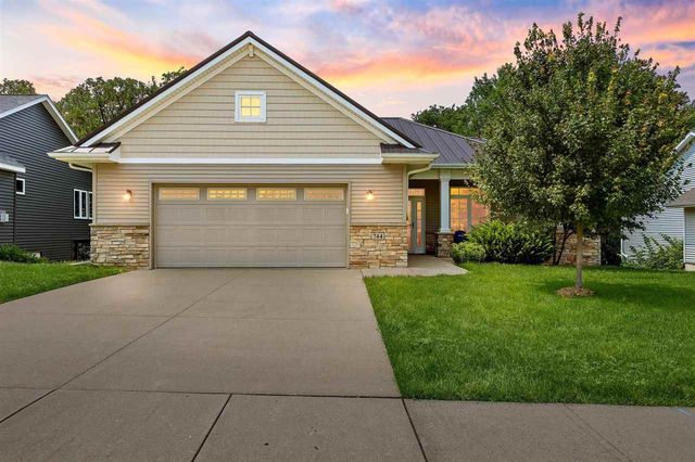 Iowa City, IA Homes For Sale & Iowa City, IA Real Estate | Trulia