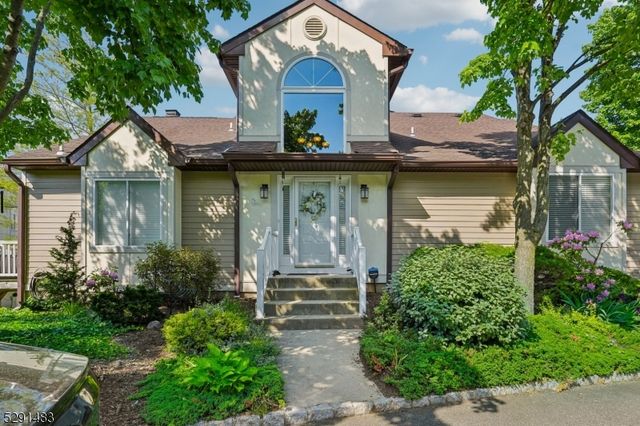 Springfield, NJ Homes For Sale & Springfield, NJ Real Estate | Trulia