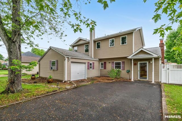 Emerson, NJ Homes For Sale & Real Estate