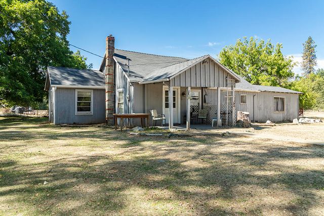 Cave Junction, OR Homes For Sale & Real Estate