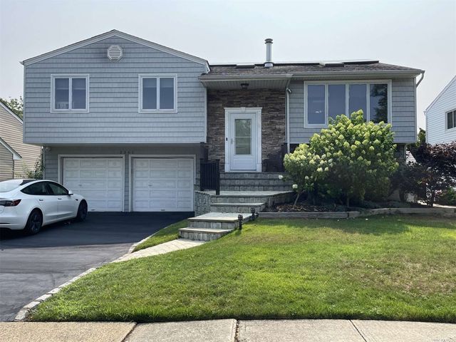 Merrick, NY Homes For Sale & Merrick, NY Real Estate | Trulia