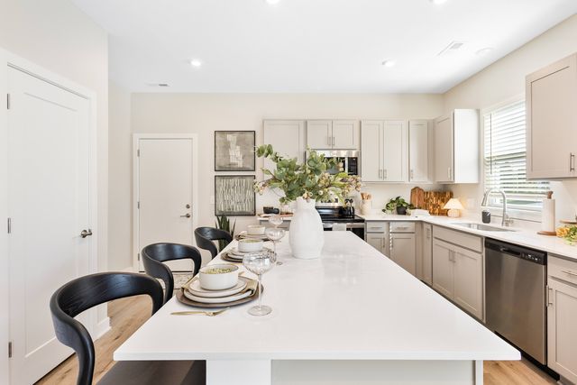 740 Peony Pl #836, Lewis Center, OH 43035 - See Est. Value, Schools & More