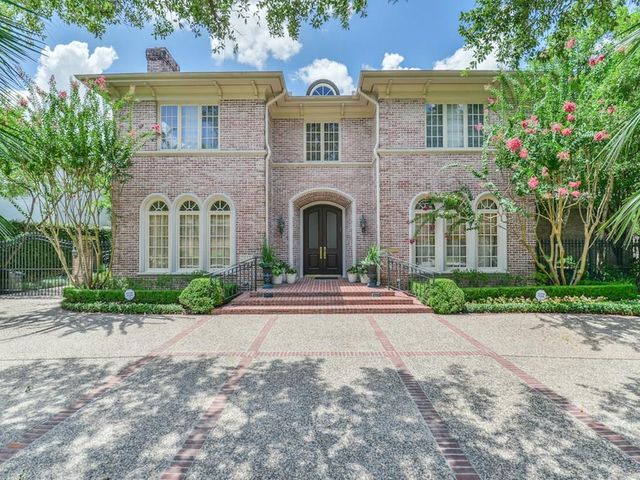 2811 Cason St, Houston, TX 77005 - See Est. Value, Schools & More
