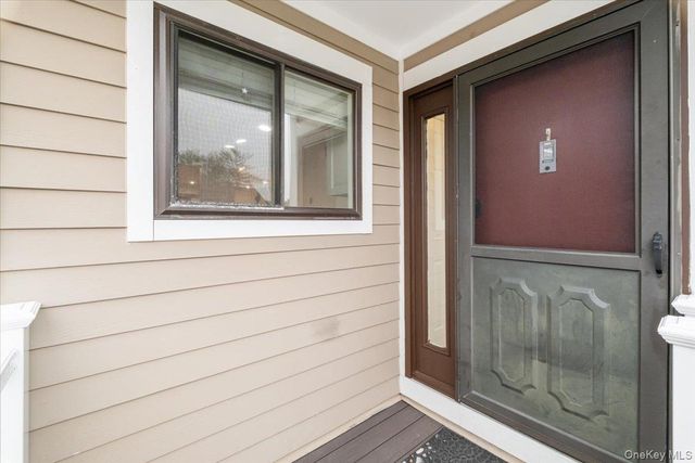 10549 Homes For Sale & 10549 Real Estate - 165 Homes | Trulia