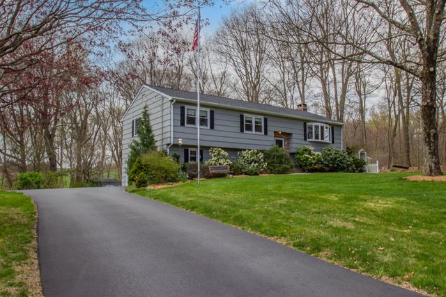 Monroe, CT Homes For Sale & Monroe, CT Real Estate | Trulia