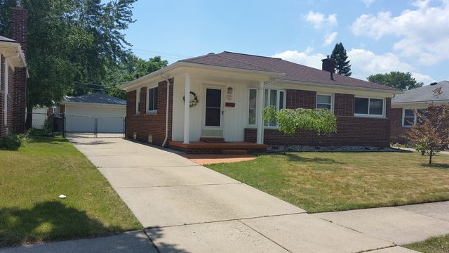 3831 S Longmeadow Rd, Trenton, MI 48183 - See Est. Value, Schools & More