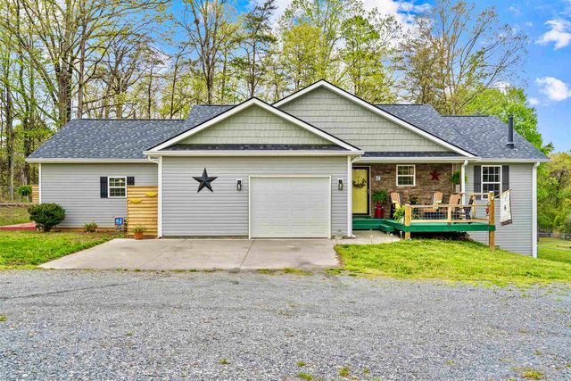 Landrum, SC Homes For Sale & Landrum, SC Real Estate | Trulia