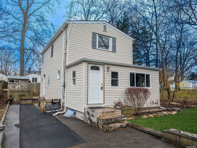 Rocky Point, NY Homes For Sale & Rocky Point, NY Real Estate | Trulia