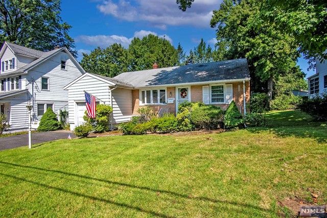 Tenafly, NJ Homes For Sale & Real Estate