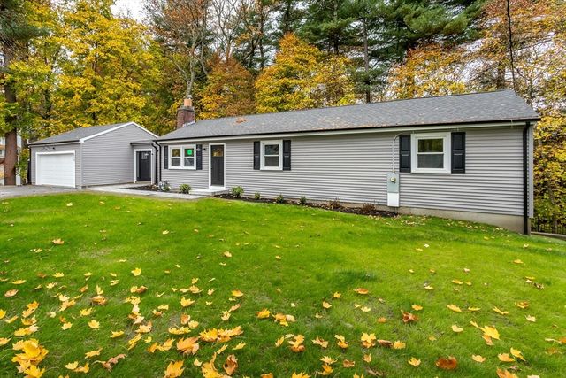 Wayland, MA Homes For Sale & Real Estate