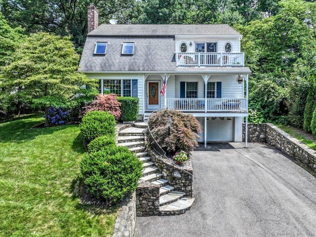 Brookfield, CT Homes For Sale & Real Estate