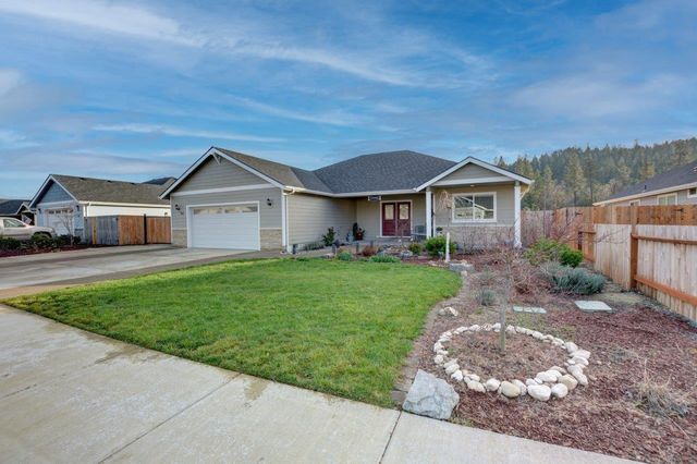 Cave Junction, OR Homes For Sale & Real Estate