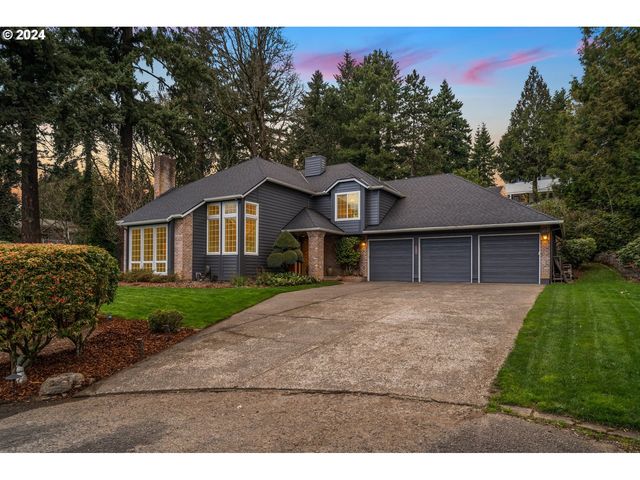 2402 SE 113th Ct, Vancouver, WA 98664 - See Est. Value, Schools & More