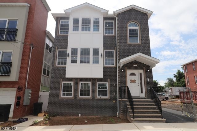 Newark, NJ Homes For Sale & Real Estate - 391 Homes | Trulia