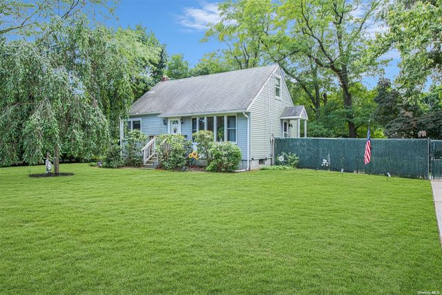 Bohemia, NY Homes For Sale & Real Estate