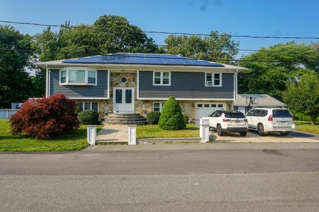 Fall River, MA Homes For Sale & Fall River, MA Real Estate | Trulia