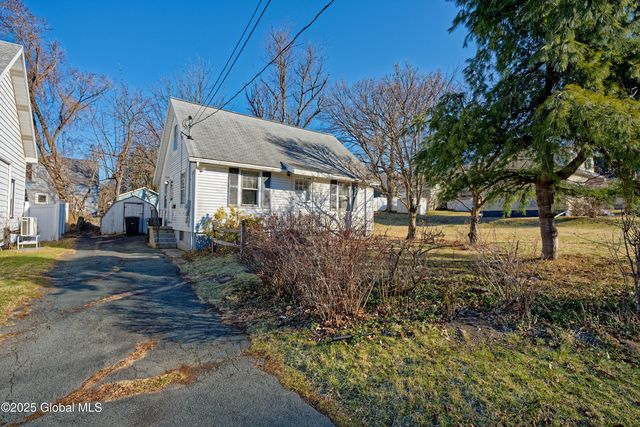 Troy, NY Homes For Sale & Real Estate