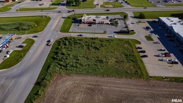 Salem, IL Homes For Sale & Real Estate