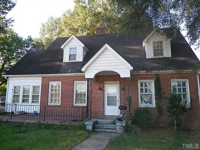1524 E Andrews Ave, Henderson, NC 27536 - See Est. Value, Schools & More