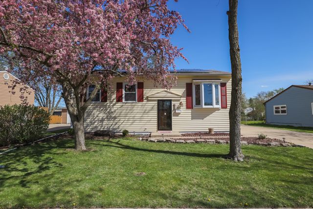 Streamwood, IL Homes For Sale & Streamwood, IL Real Estate | Trulia