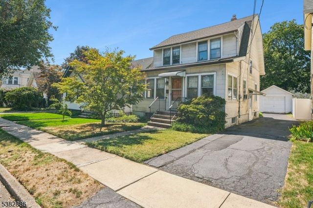 Hawthorne, NJ Houses For Sale - 65 Listings | Trulia