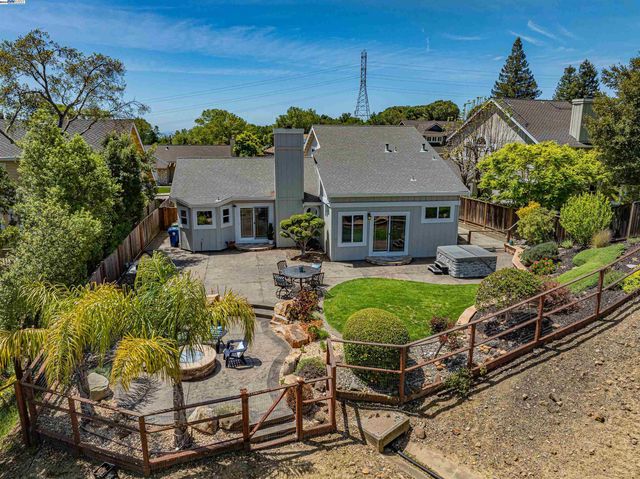 Castro Valley, CA Homes For Sale & Castro Valley, CA Real Estate | Trulia