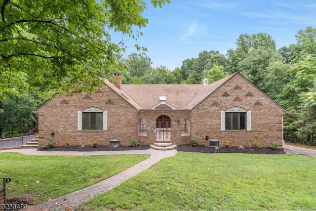 Watchung, NJ Homes For Sale & Watchung, NJ Real Estate | Trulia