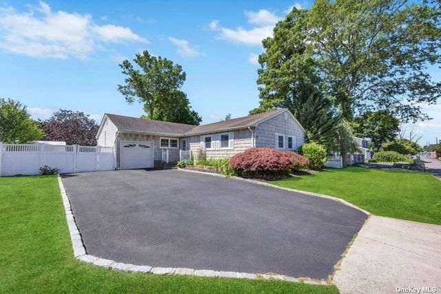 Holbrook, NY Homes For Sale & Real Estate