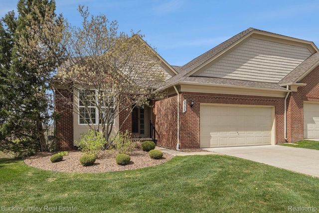 Howell, MI Condos For Sale - 48 Listings | Trulia