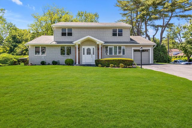 Hauppauge, NY Homes For Sale & Real Estate