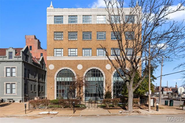 Saint Louis, MO Condos For Sale - 168 Listings | Trulia