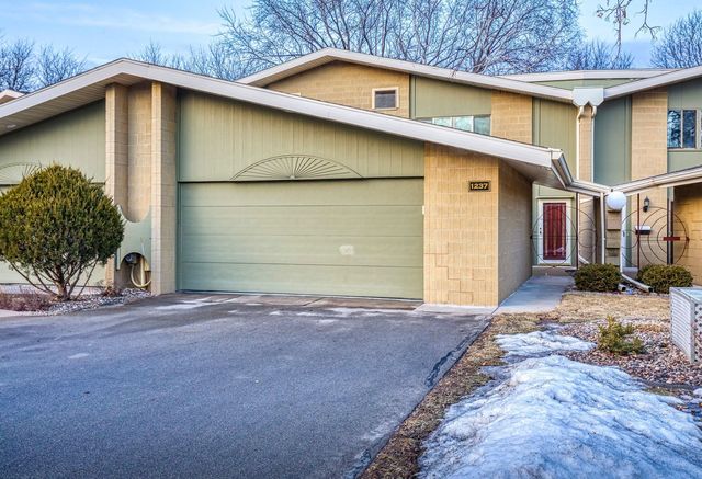 Appleton, WI Condos For Sale - 15 Listings | Trulia