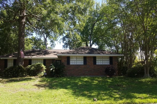 12411 E Robin Hood Dr, Baton Rouge, LA 70815 - See Est. Value, Schools ...